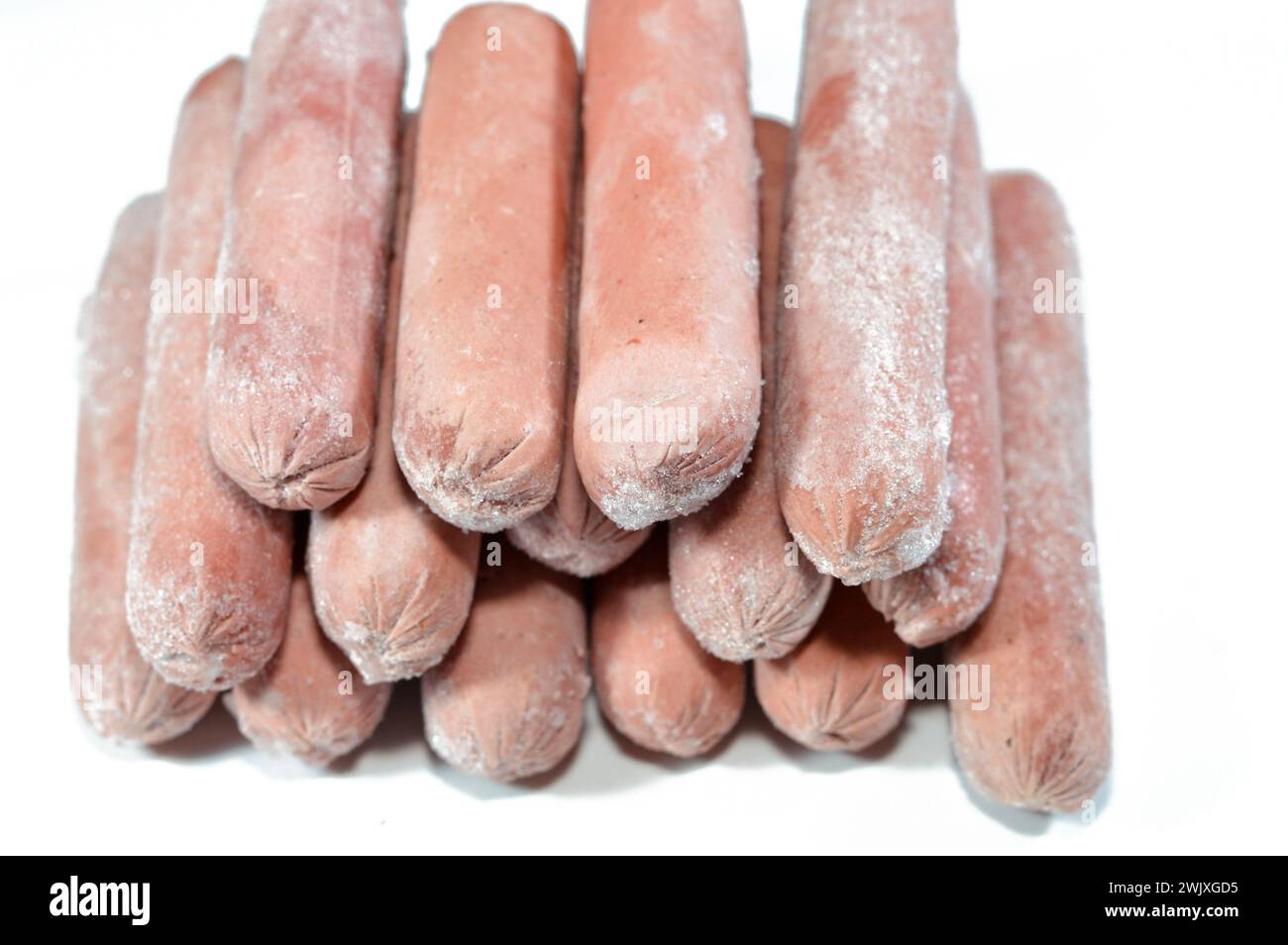 Frozen hot dog, dish consisting of a grilled, steamed, or boiled ...