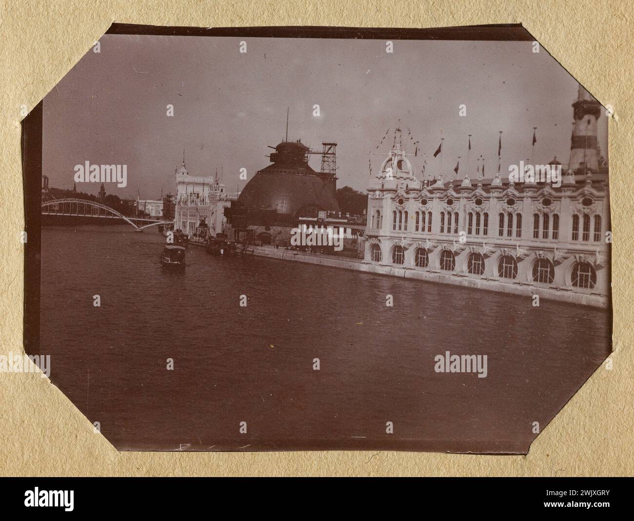 Anonymous. Album of the 1900 Universal Exhibition. Creusot pavilion and ...