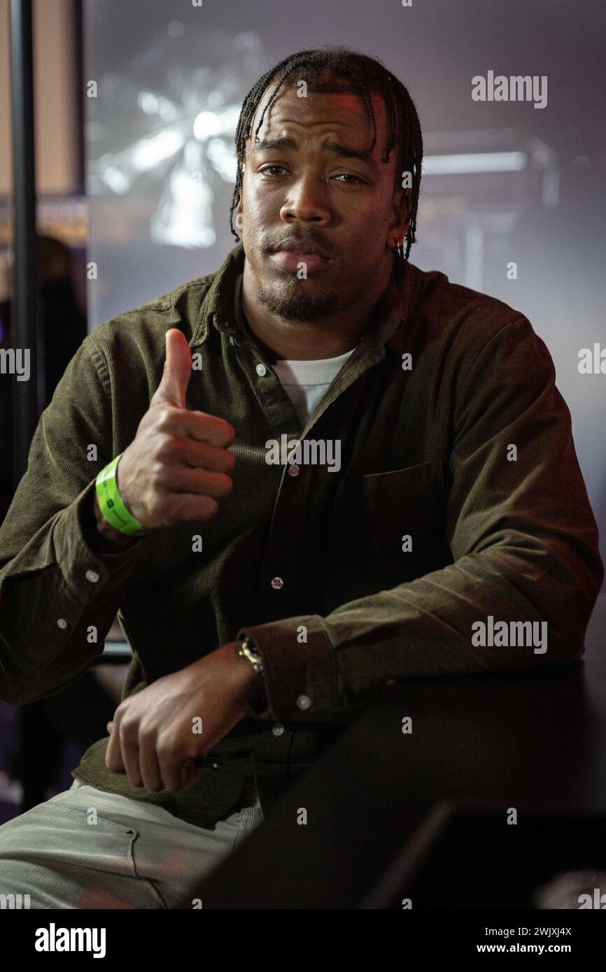 Safety booth hi-res stock photography and images - Alamy