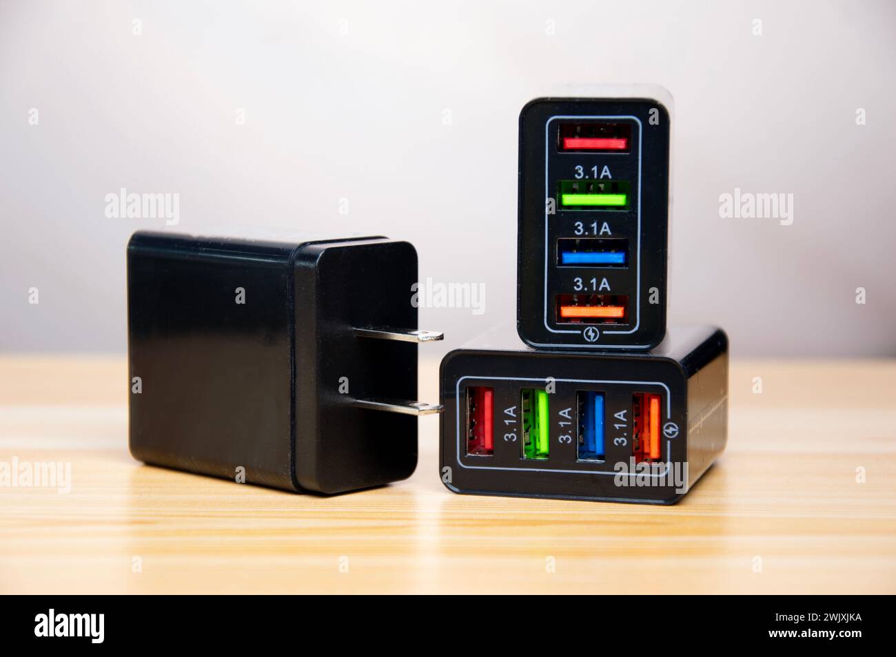 Multi device charger hi-res stock photography and images - Alamy