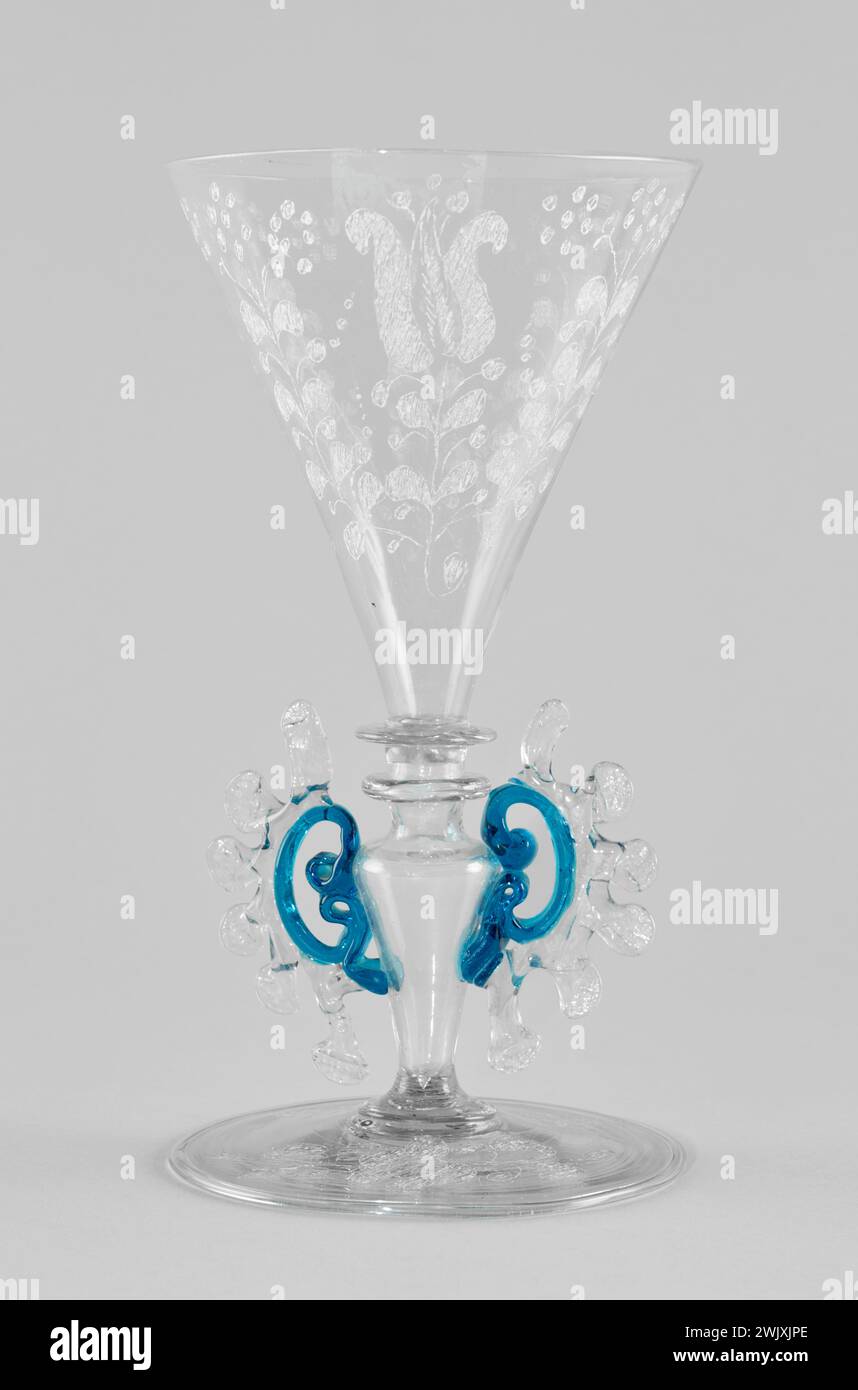 Anonymous, fin glass (main title), 1600. Colorless glass enhanced with ...
