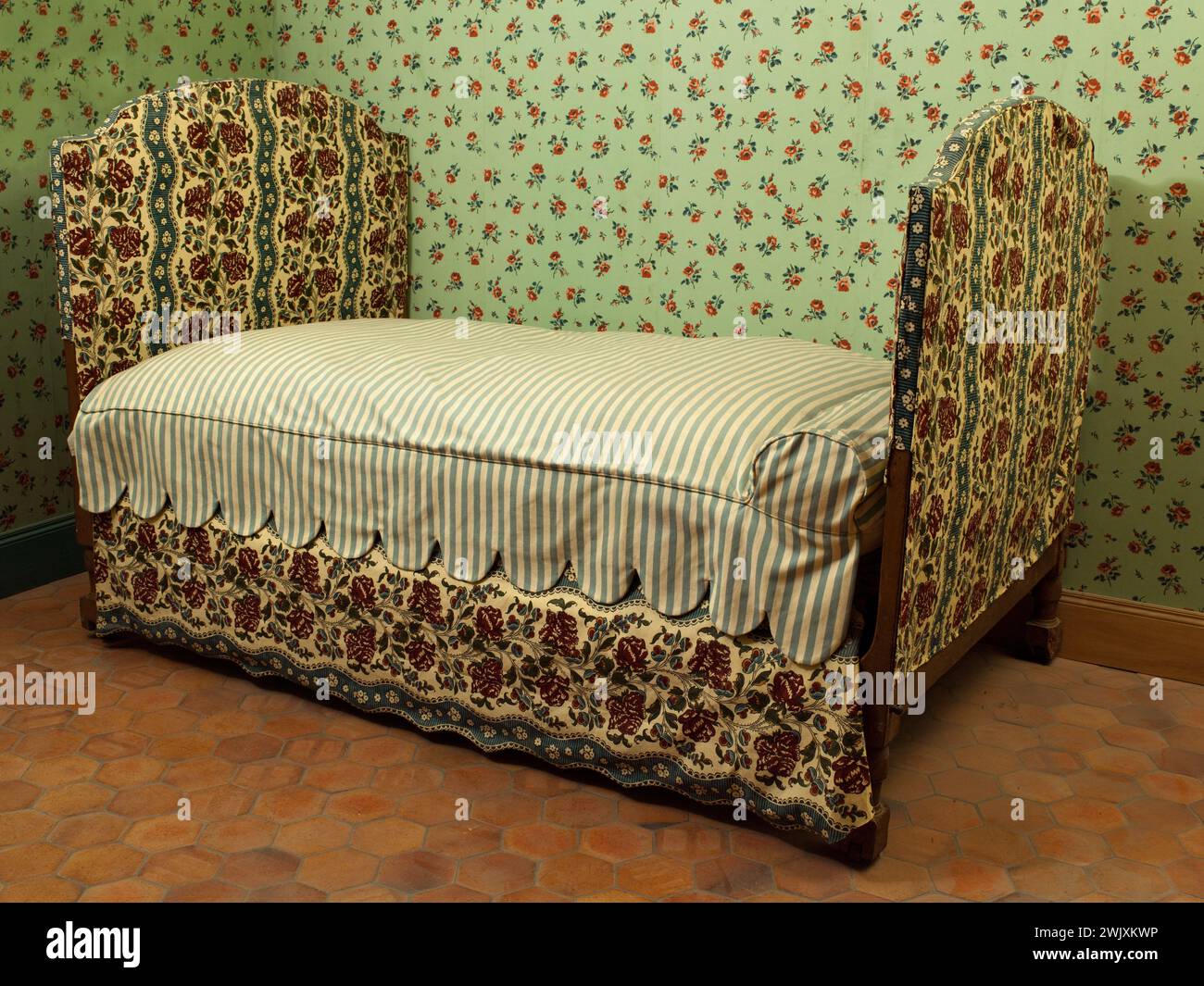Anonymous. MADAME Elisabeth's bed (Elisabeth de France - 1764-1794 ...
