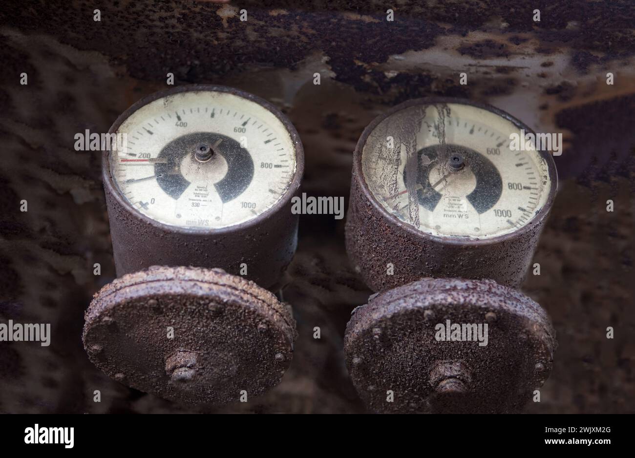 Old factory compound hi-res stock photography and images - Alamy