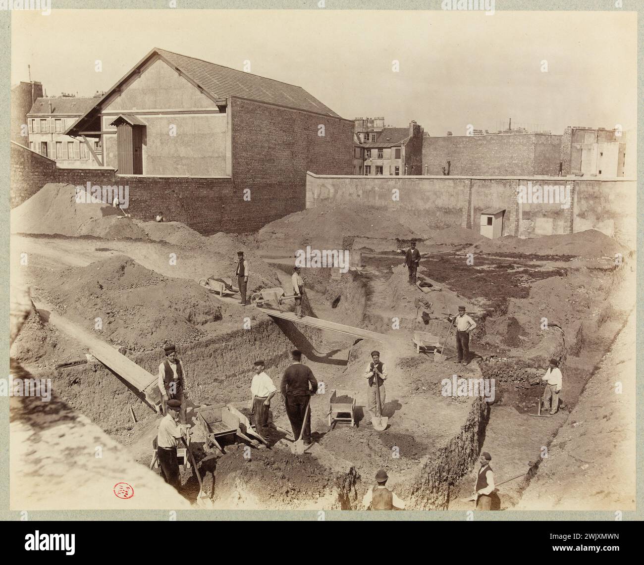 Arenes de lutece 1912 hi-res stock photography and images - Alamy