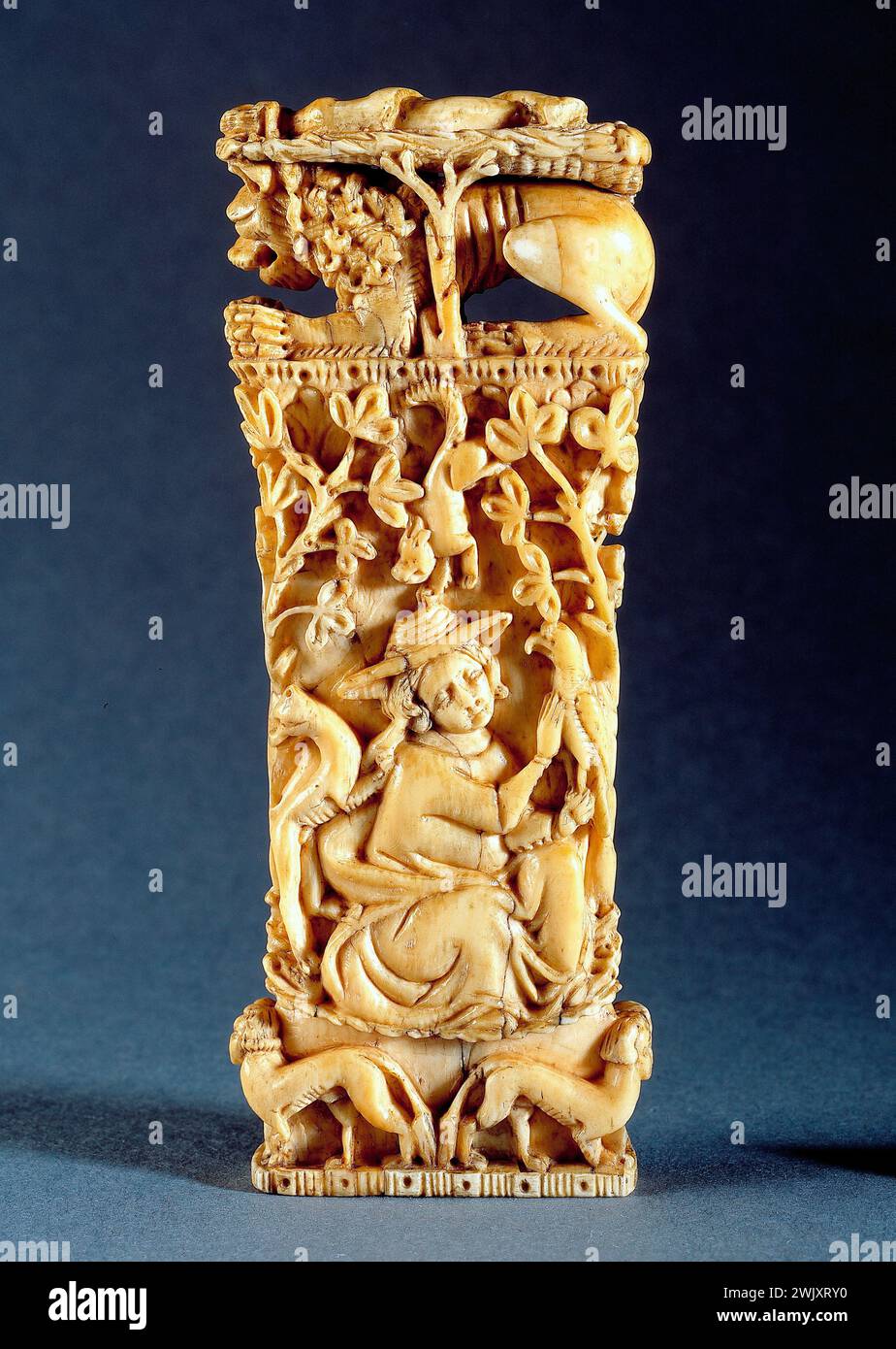 Knife handle: falconer ". Ivory. Museum of Fine Arts of the city of ...