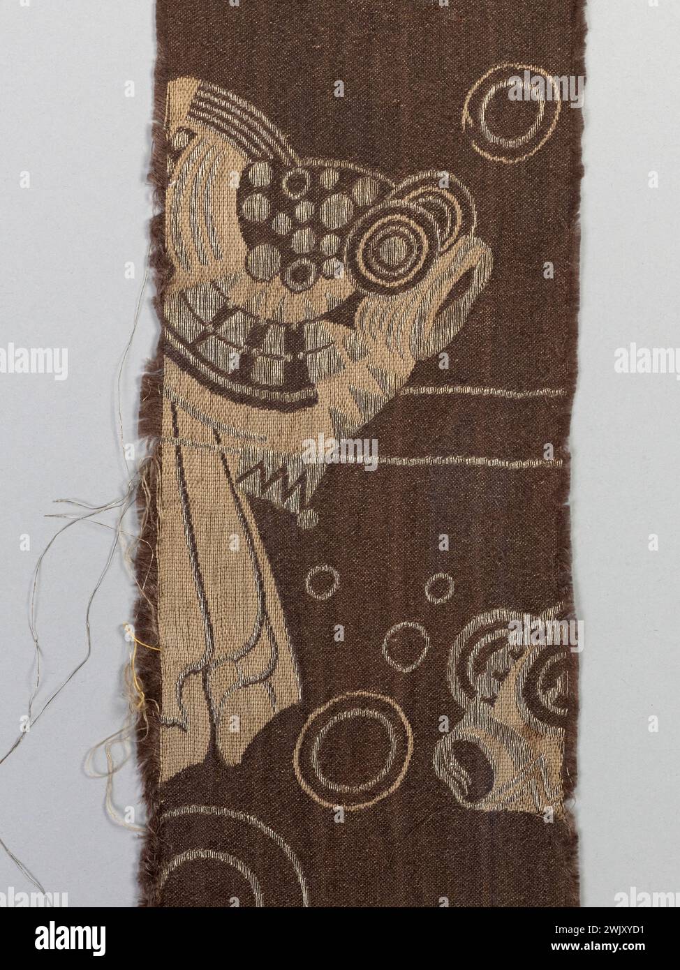 Jean-Charles Worth (1881-1962) and Jean Dunand (1877-1942). "Textile ...