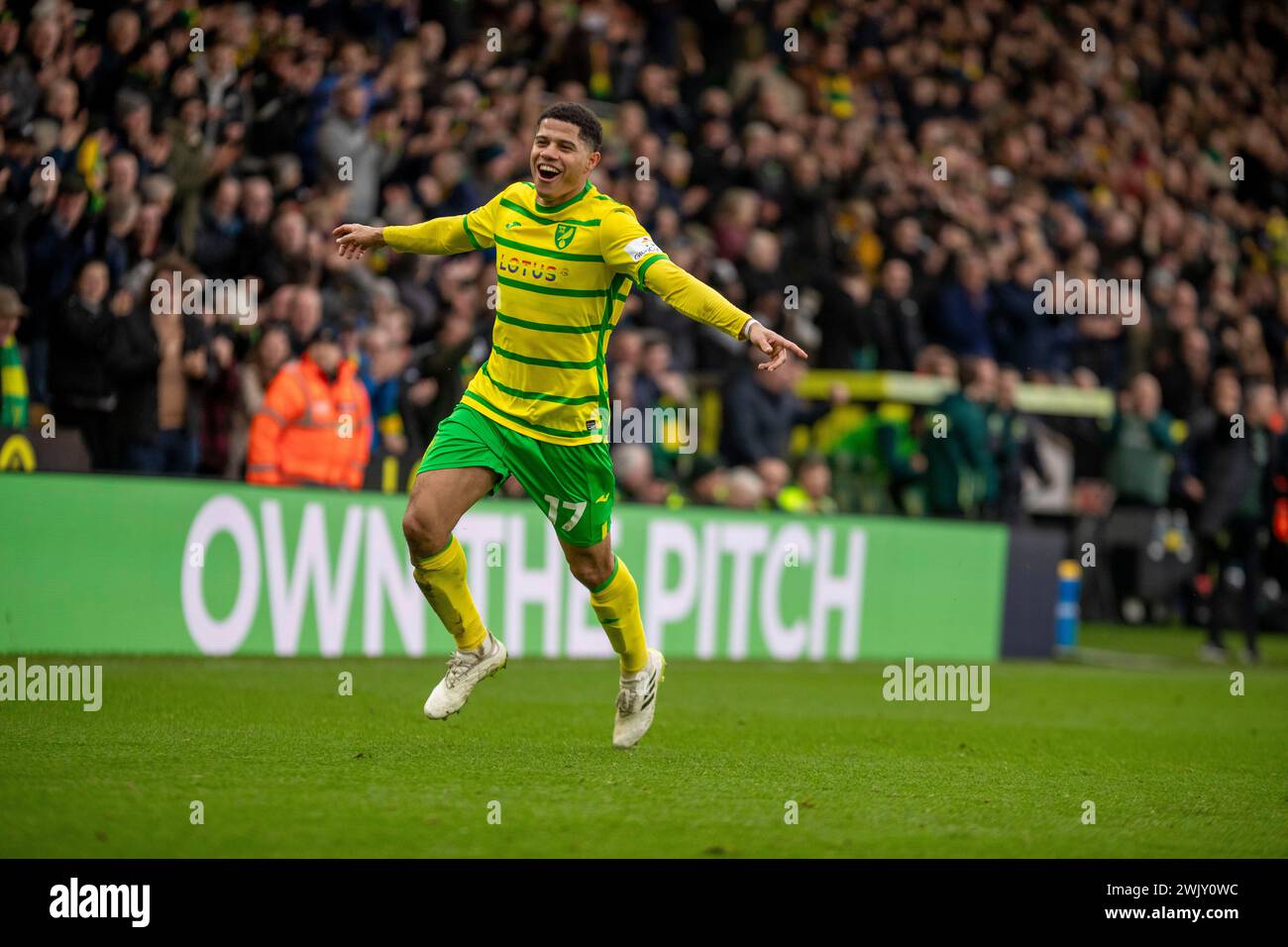 Norwich city vs cardiff city hi-res stock photography and images - Alamy
