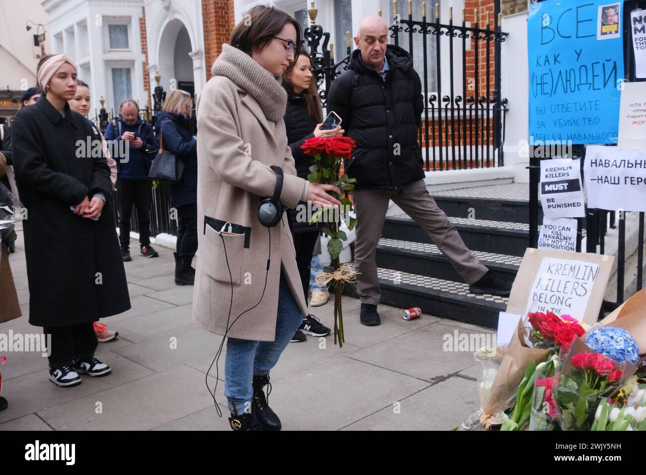 Navalny in uk hi-res stock photography and images - Alamy