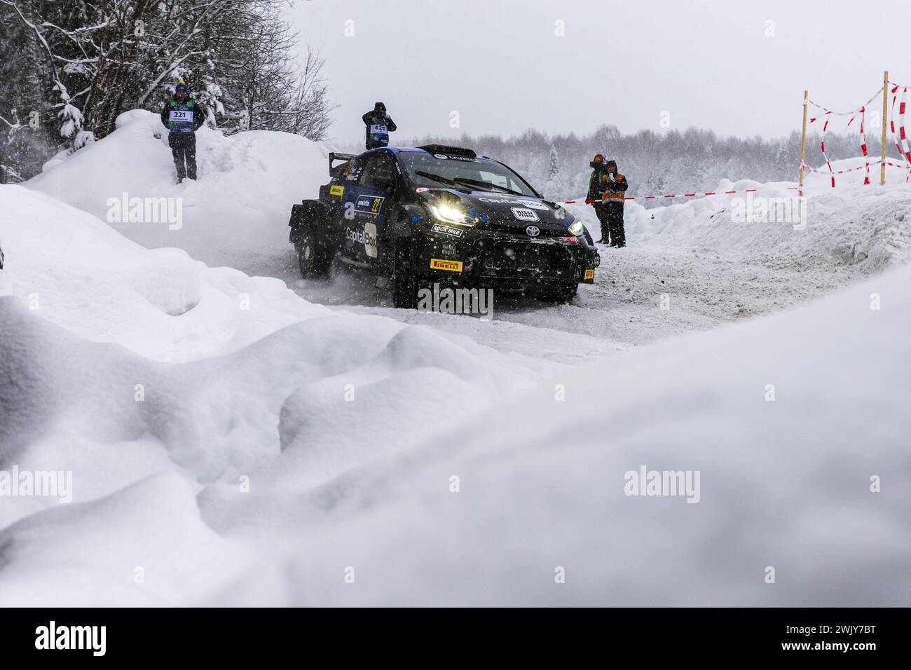 22 PAJARI Sami, MALKONEN Enni, Toyota Yaris Rally2, action during the ...