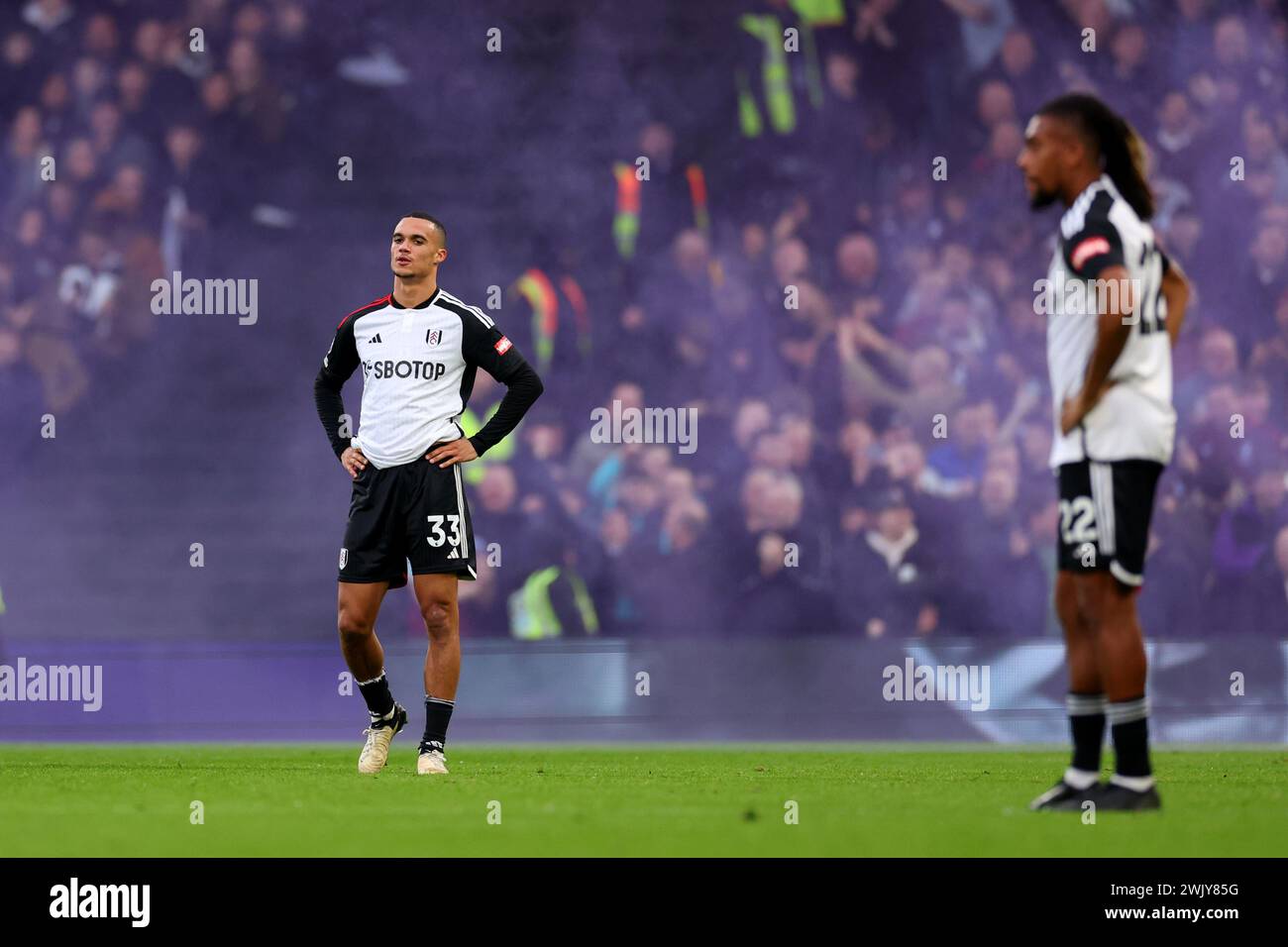 Craven Cottage, Fulham, London, UK. 17th Feb, 2024. Premier League Football, Fulham versus Aston ...