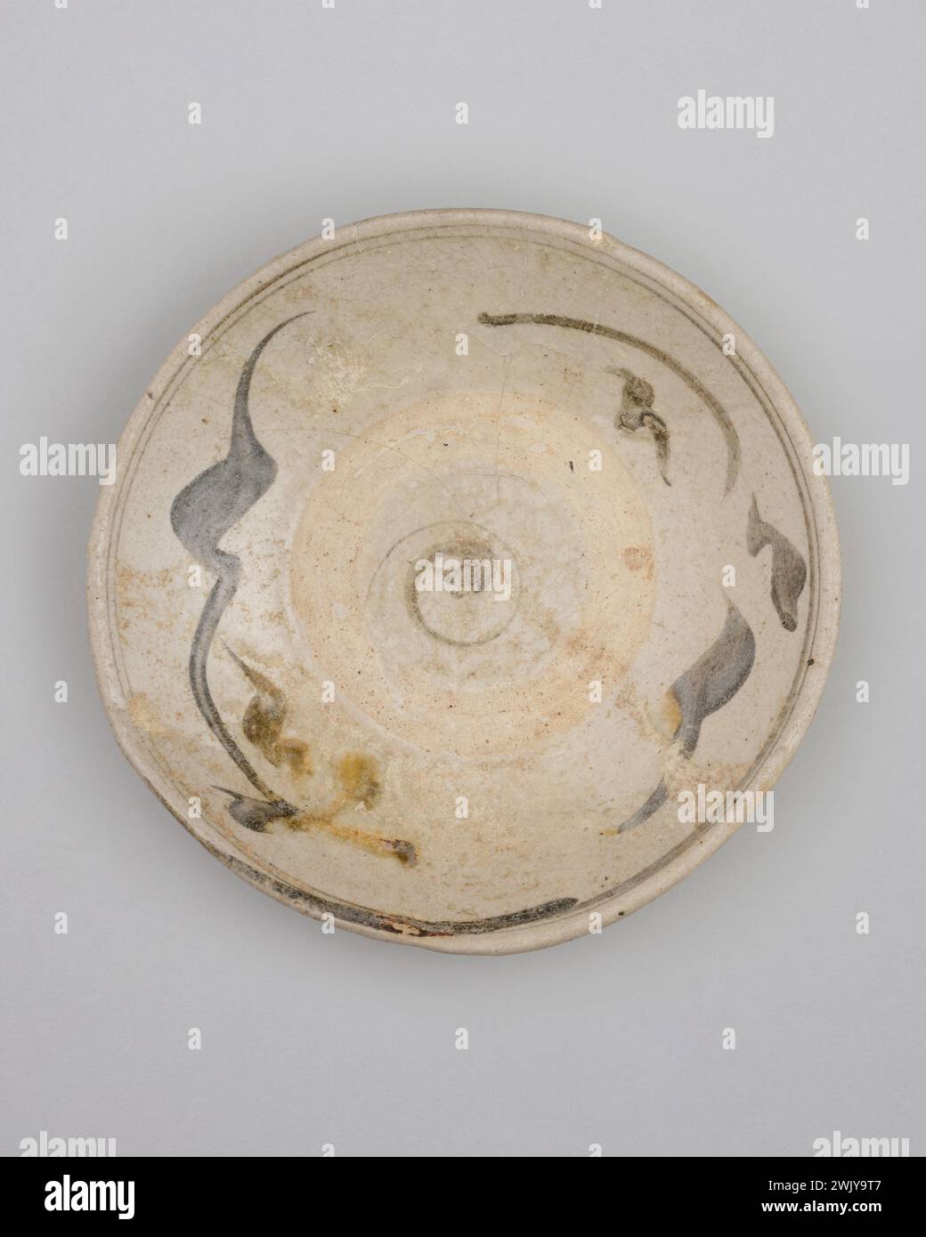 Anonymous Cup (common name). White sandstone with brown-gray decor ...