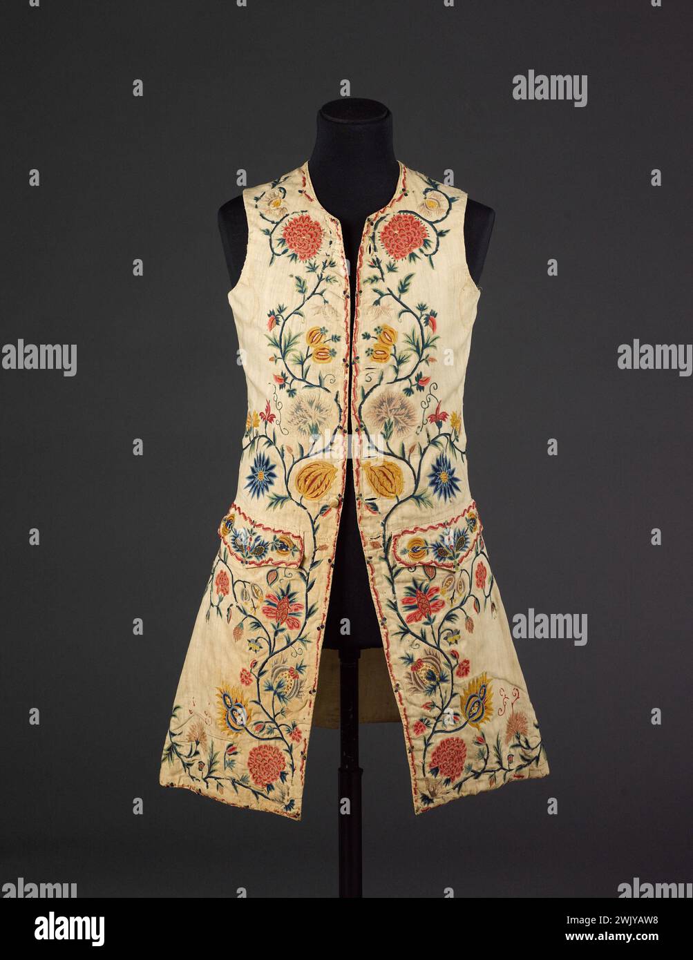 1730 1740 costumes hi-res stock photography and images - Alamy