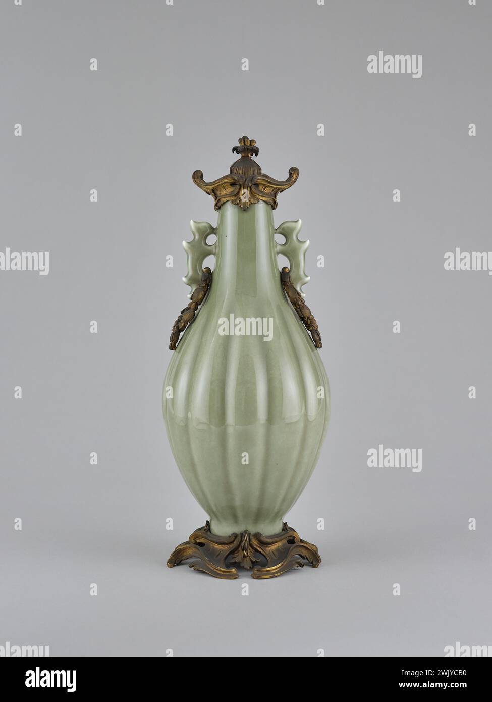 Unknown (n. - d.), Celadon vase (common name). Porcelain, gilded bronze ...