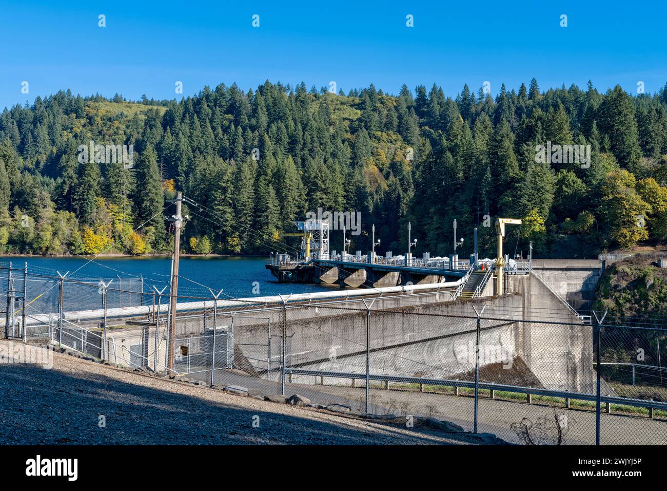 The Merwin Dam on the Lewis River near Ariel in Washington, USA Stock ...
