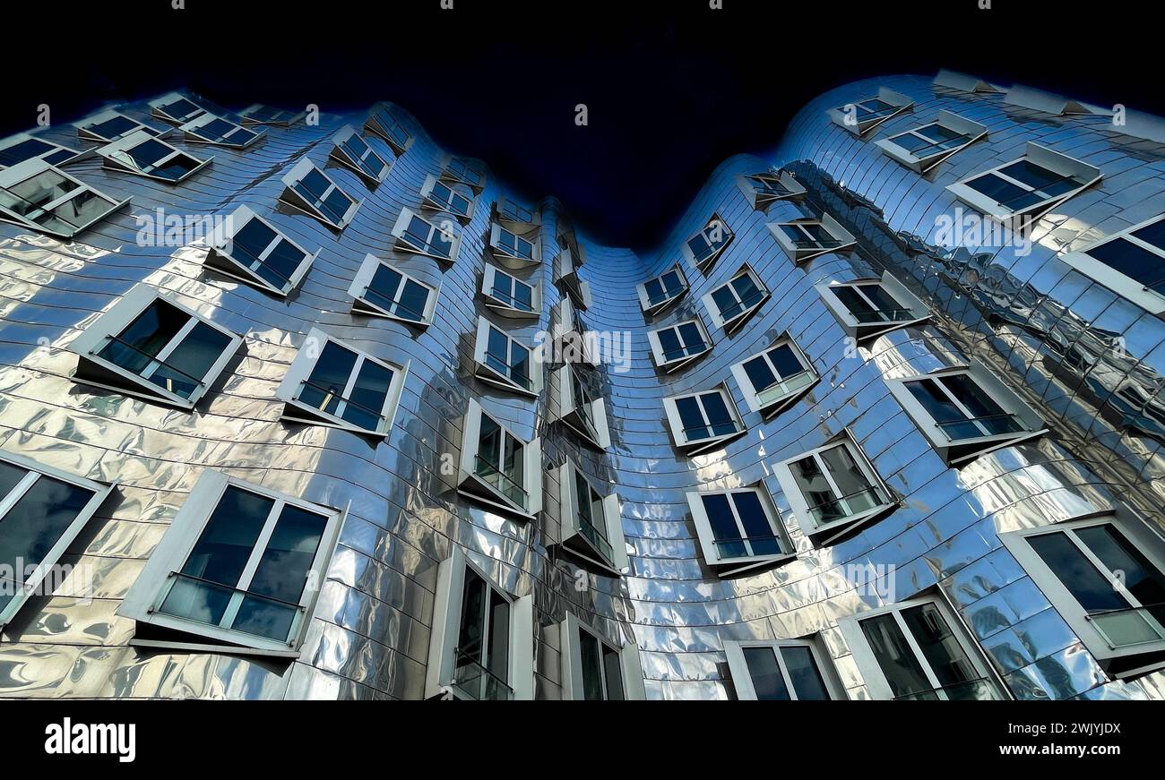 Architektur frank gehry hi-res stock photography and images - Alamy