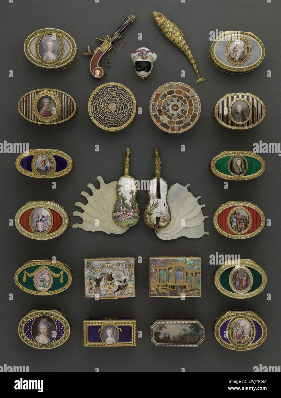 French, Swiss, German, English, English and others. Boxes and ...