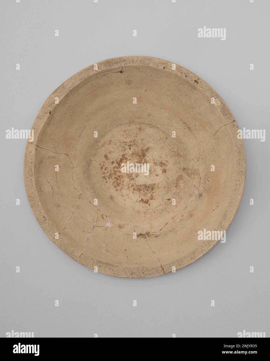 Ear cut. Terracotta gray paste. Cernuschi Museum, Asia Museum of Asia ...