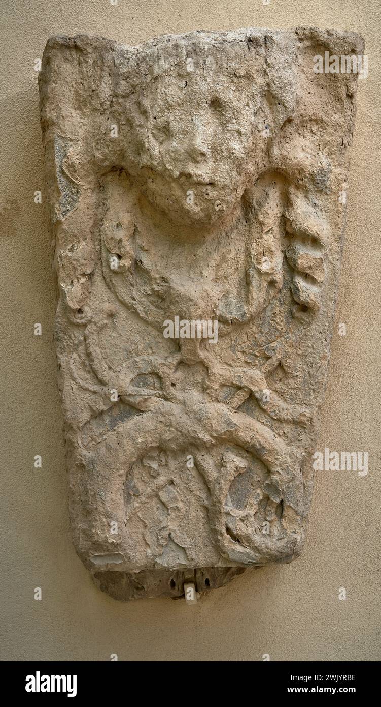 Anonymous, archivolt key with music instruments, coming from the old ...