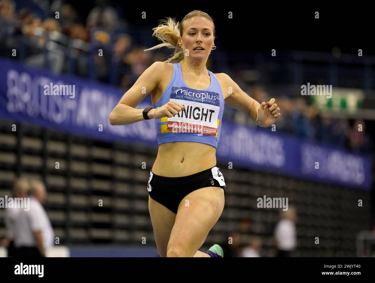 Jessie Knight on her way to winning the 400 m - Women Semifinal 3 ...