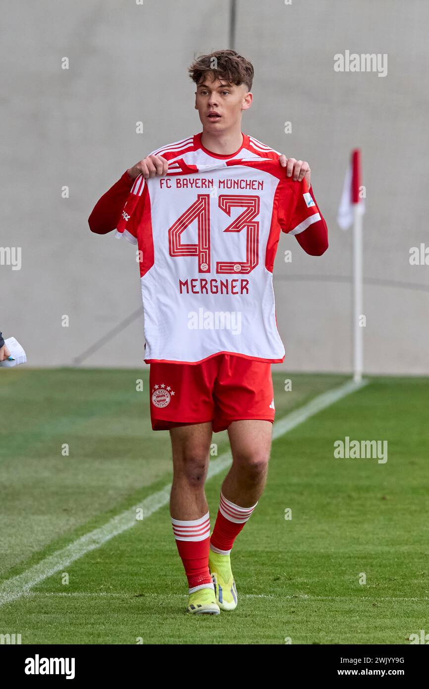 Fc bayern 2023 hi-res stock photography and images - Alamy