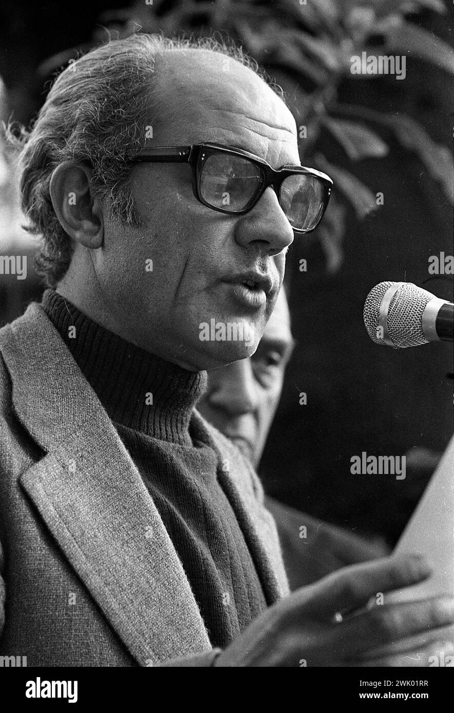 Actores de tv hi-res stock photography and images - Alamy