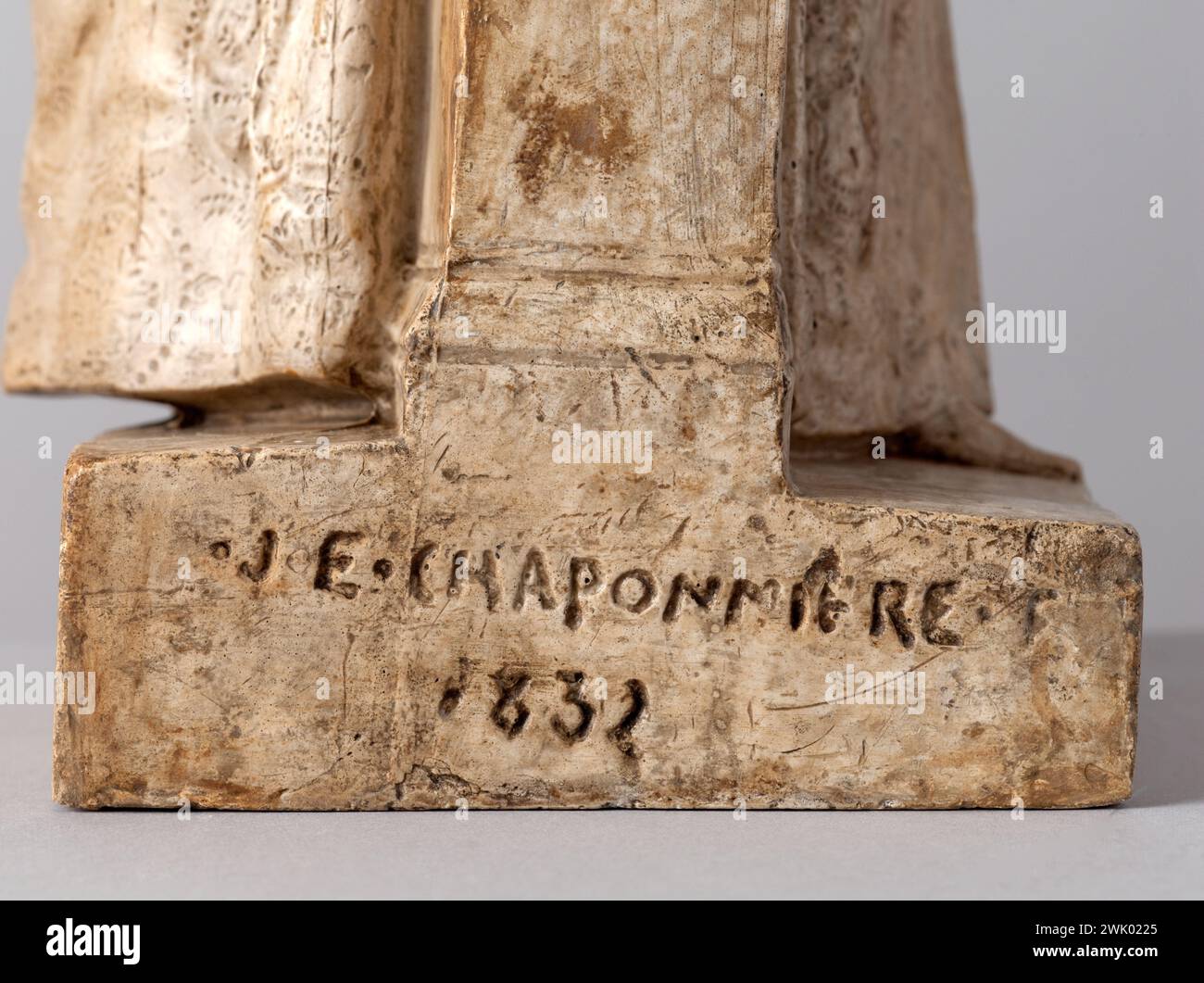 Small plaster statue of Miss Juliet, Dramatic artist, 1932. Maison de ...