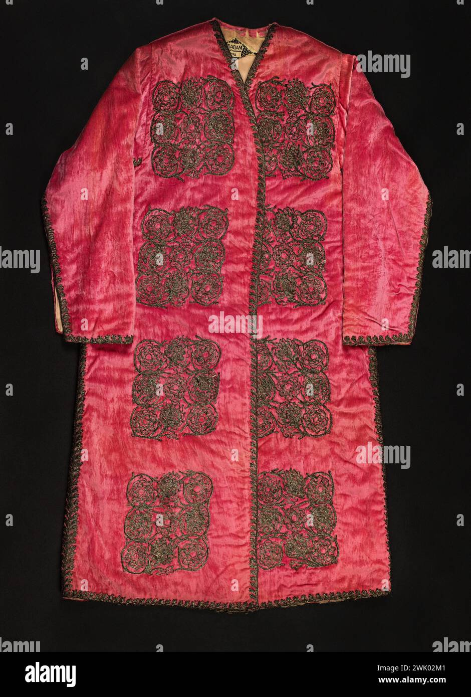 Babani. "Sarah" coat. Molletoned pink silk velvet, embroidery and gold ...