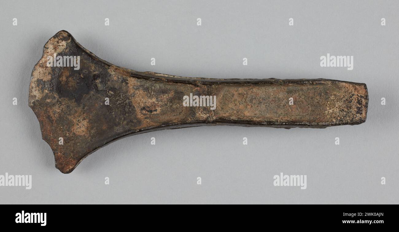 Talon ax (title awarded). Bronze. Carnavalet museum, history of Paris ...