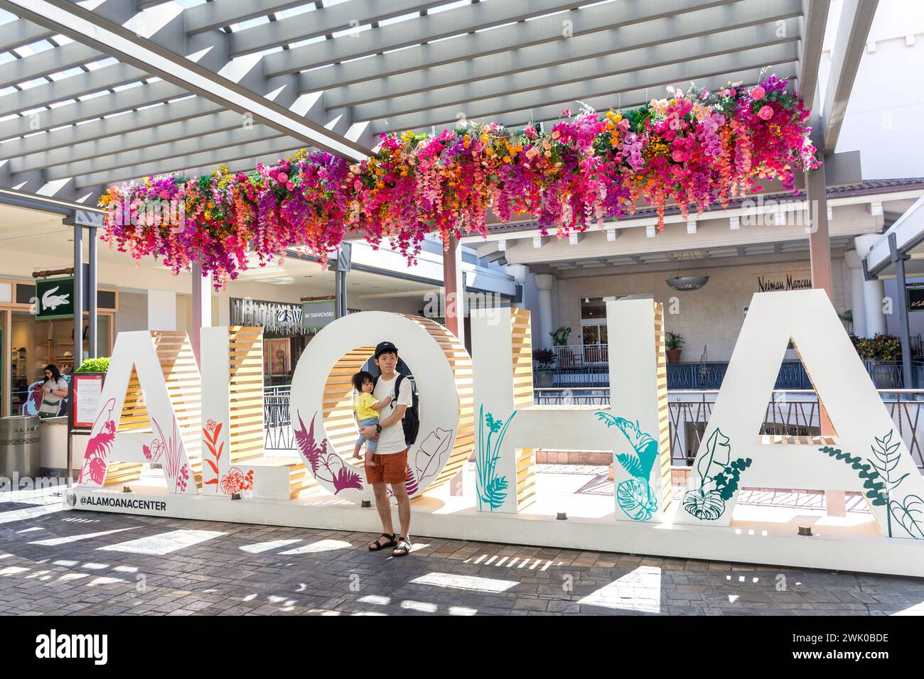 Aloha welcome sign at Ala Moana Shopping Centre, Ala Moana Boulevard ...