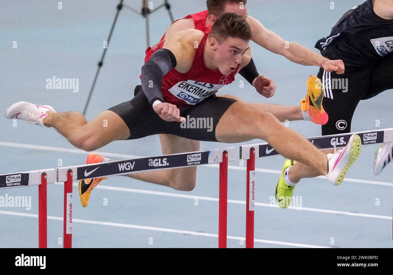 60 meters hurdles hi-res stock photography and images - Alamy