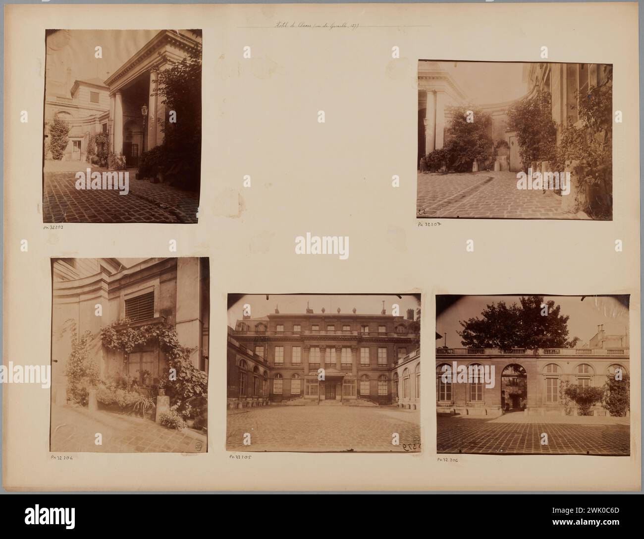 Carnavalet museum, history of Paris Stock Photo - Alamy