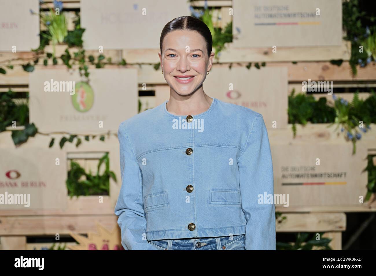 Berlin, Germany. 17th Feb, 2024. Hannah Herzsprung comes to the MMB ...