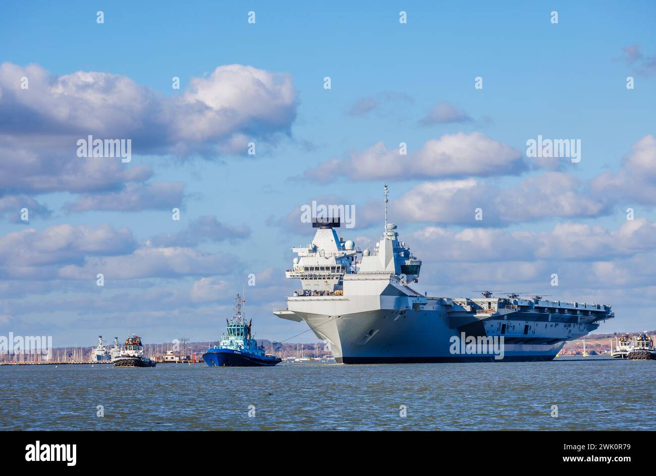 Tug 'Phenix' guides Queen Elizabeth-class aircraft carrier 'HMS Prince ...