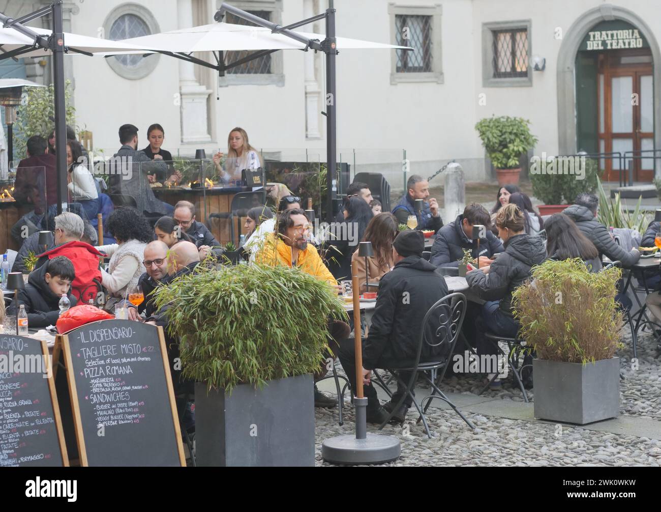 Bergamo, Italy. 17th Feb, 2024. Bergamo has many people in the streets ...