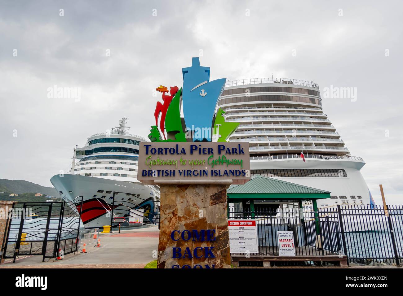 Road Town, Tortola, USA. 1st Feb, 2024. Tortola Pier Park: A Modern ...
