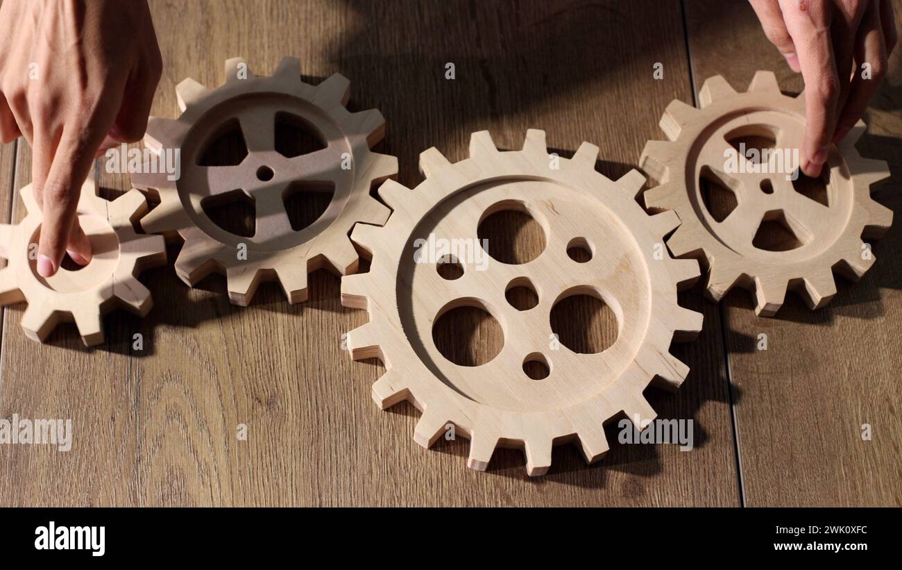 Business plan, building cooperation, an important mechanism Stock Photo ...