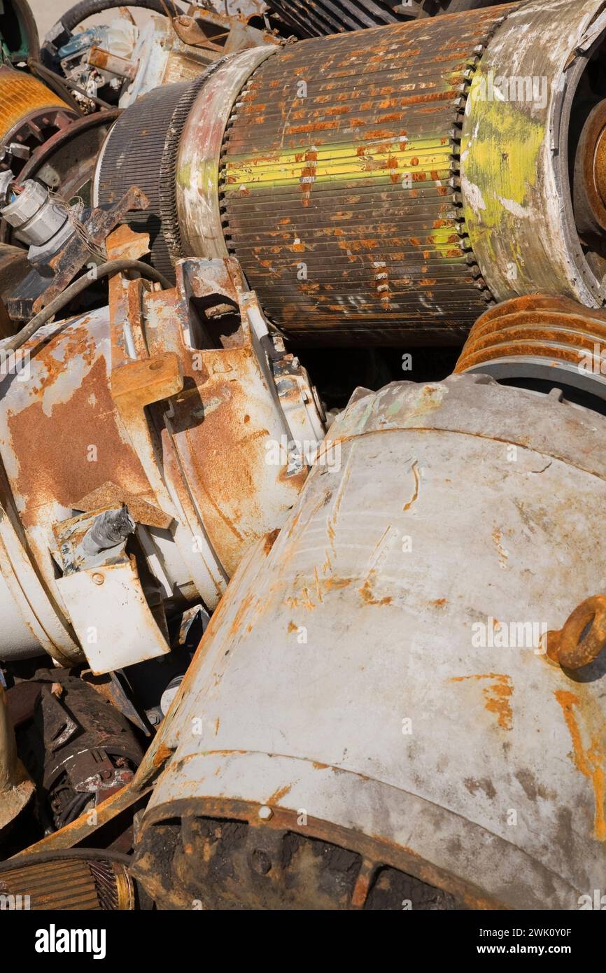 Scrap motors hi-res stock photography and images - Alamy