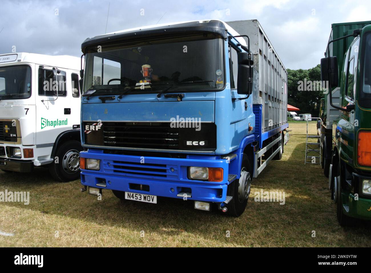 1996 registered car hi-res stock photography and images - Alamy