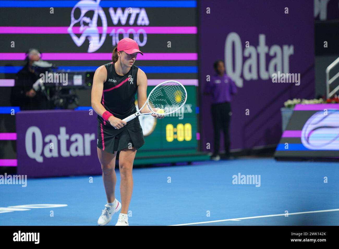 Some moments from the final of the Qatar TotalEnergies Open 2024 played ...