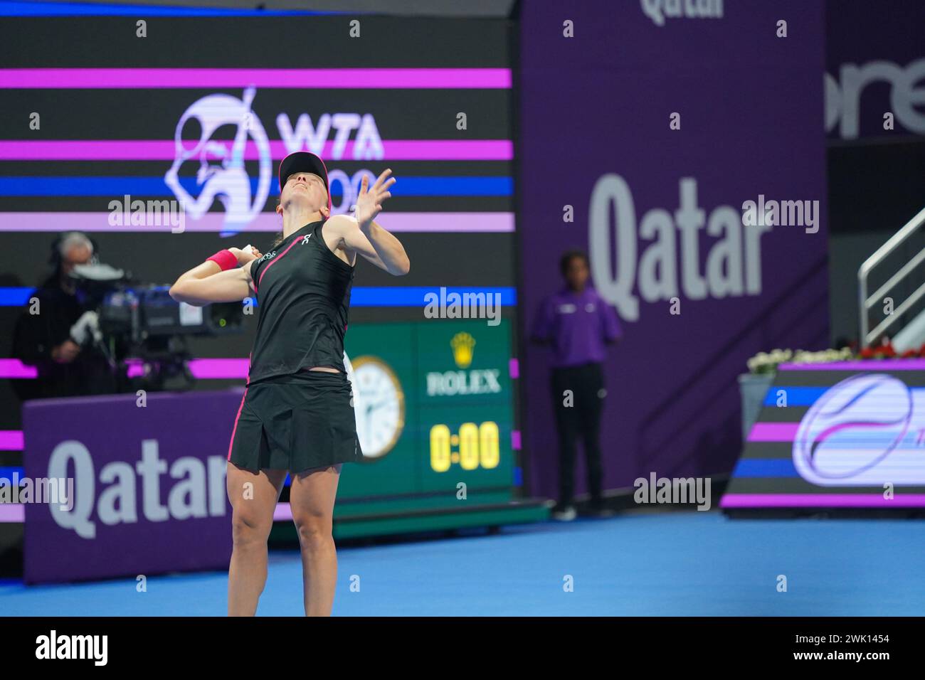 Some moments from the final of the Qatar TotalEnergies Open 2024 played ...