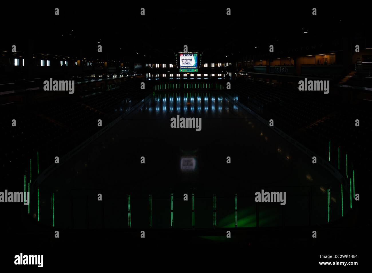 Compton family ice arena hi-res stock photography and images - Alamy