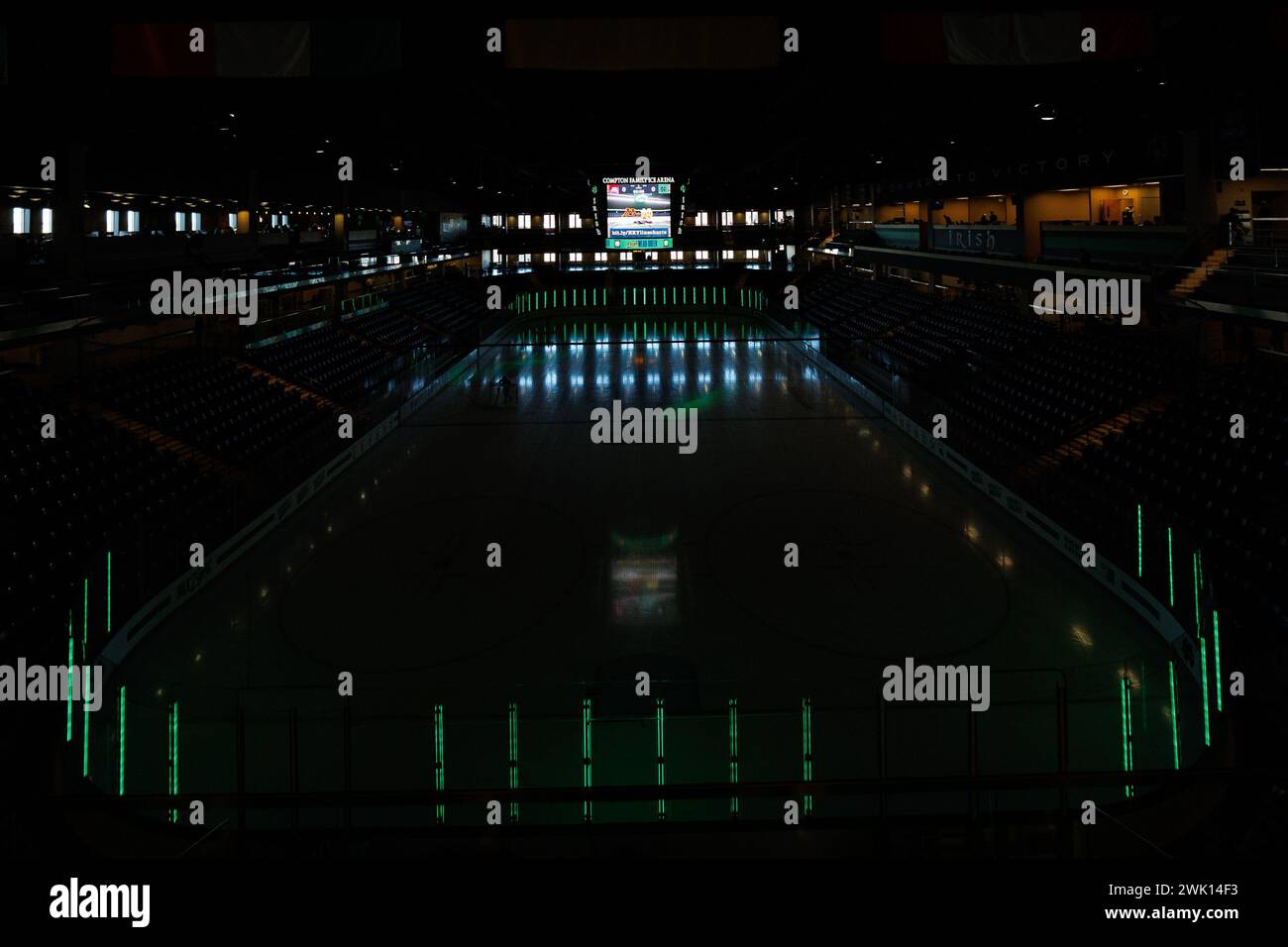 Compton family ice arena hi-res stock photography and images - Alamy
