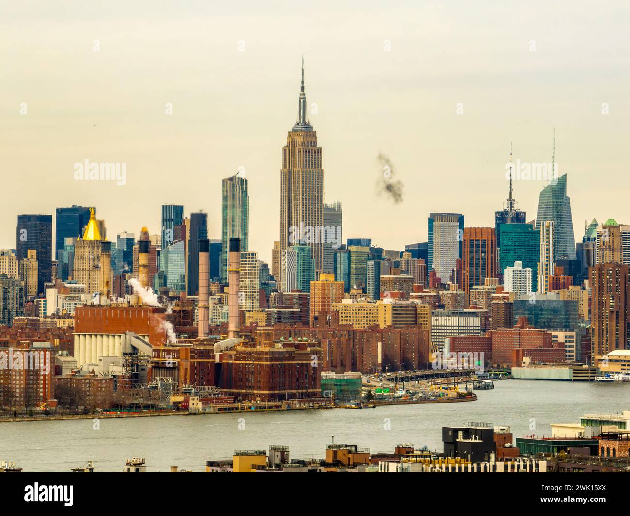 Aerial greenpoint new york hi-res stock photography and images - Alamy