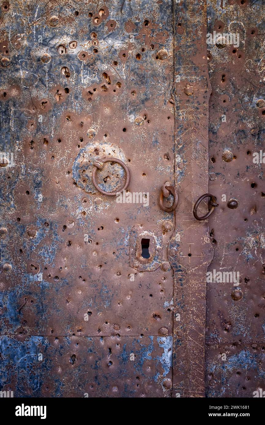 Steel bolt door rings hi-res stock photography and images - Alamy