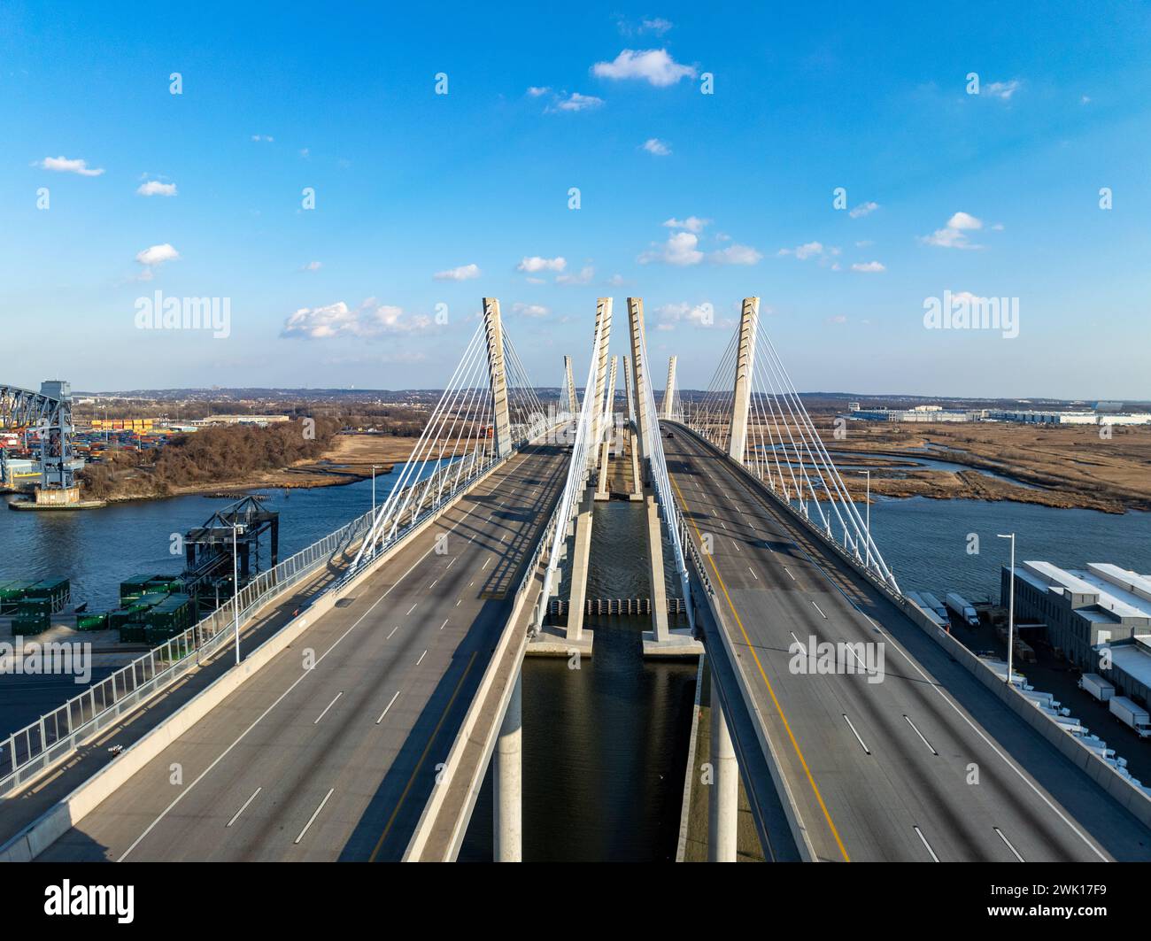 Staten island expressway hi-res stock photography and images - Alamy