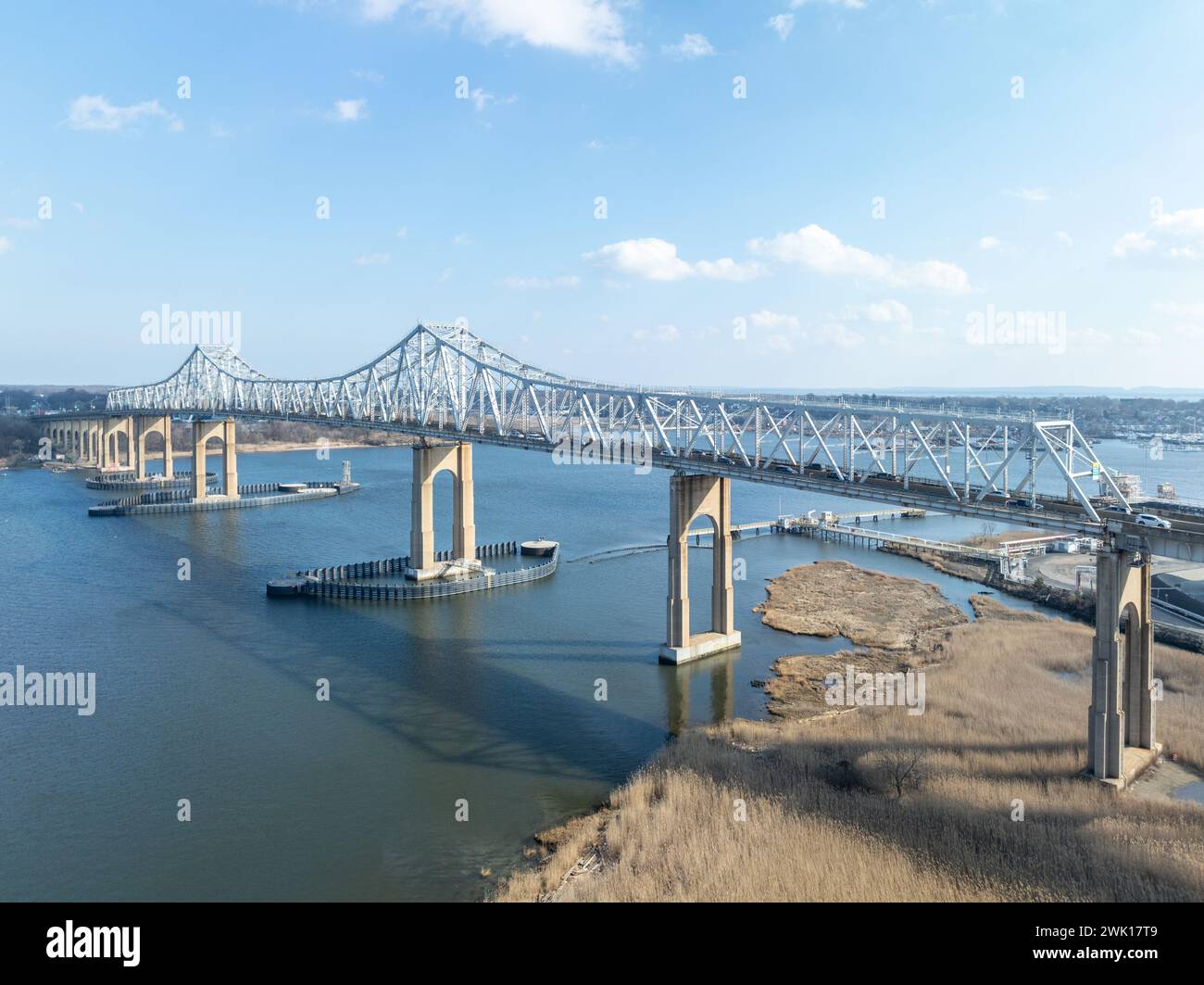 The Outerbridge Crossing is a cantilever bridge which spans the Arthur ...