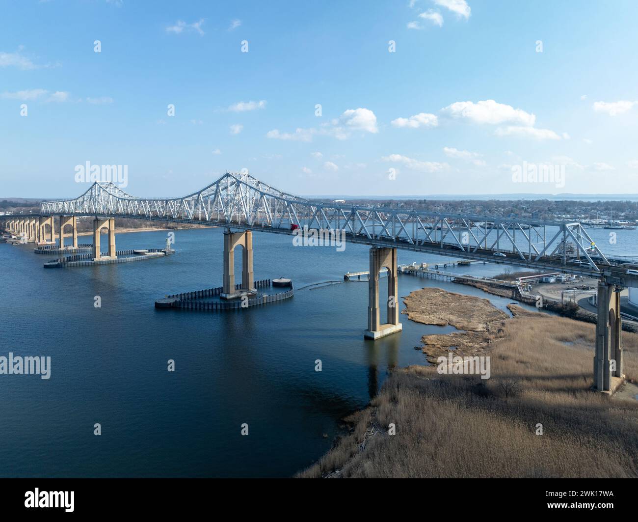 The Outerbridge Crossing is a cantilever bridge which spans the Arthur ...