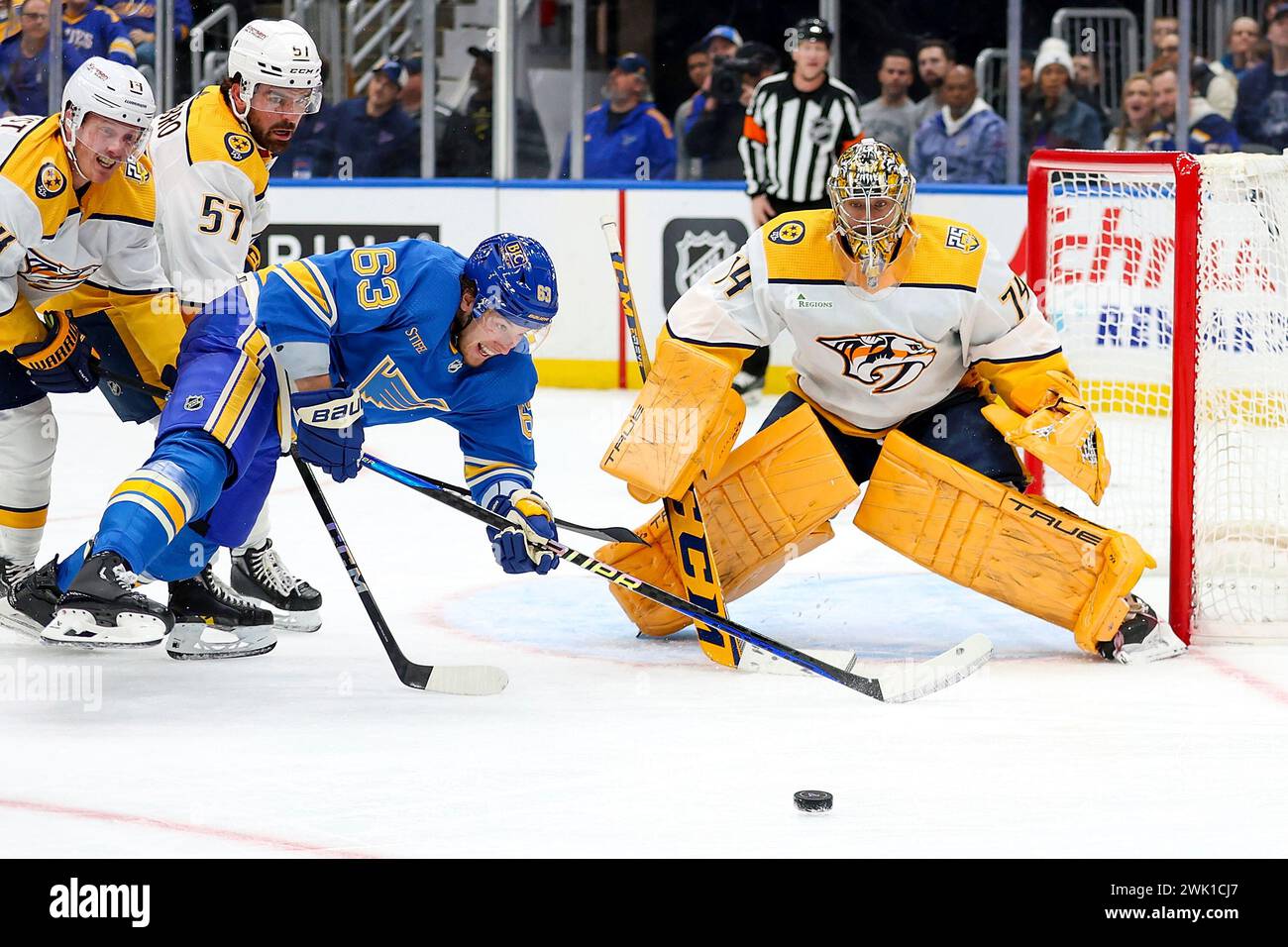 Nashville Predators goaltender Juuse Saros (74) defends as St. Louis ...