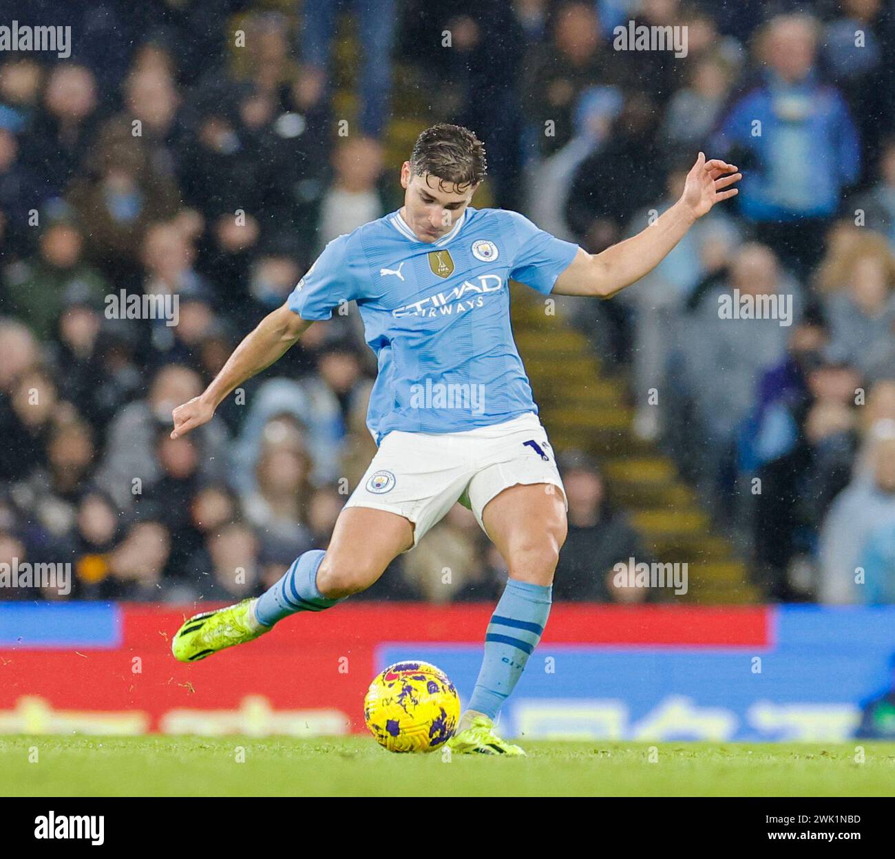 Julian alvarez manchester city chelsea hi-res stock photography and ...