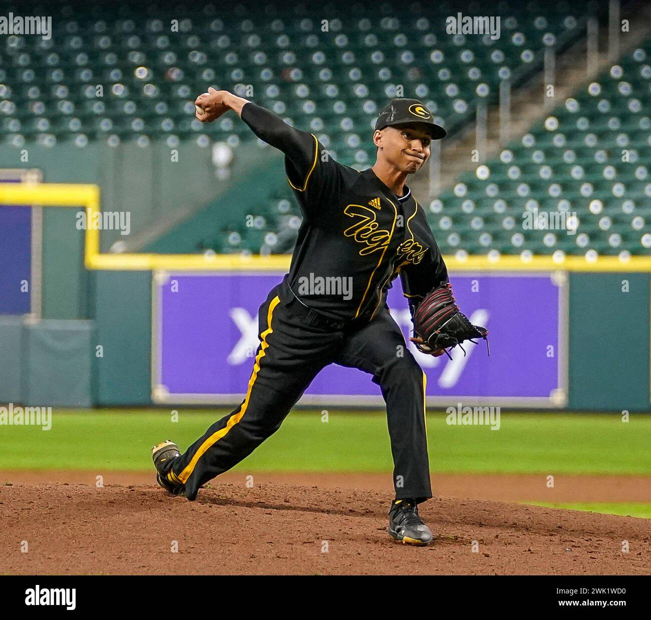 Houston, United States. 17th Feb, 2024. Grambling Tigers pitcher MASON ...